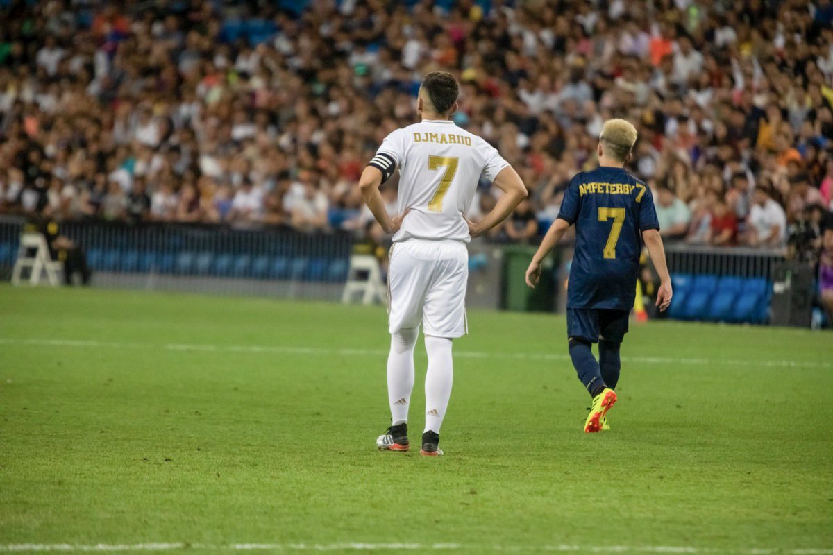 Daniela (@cos_melani) | Twitter