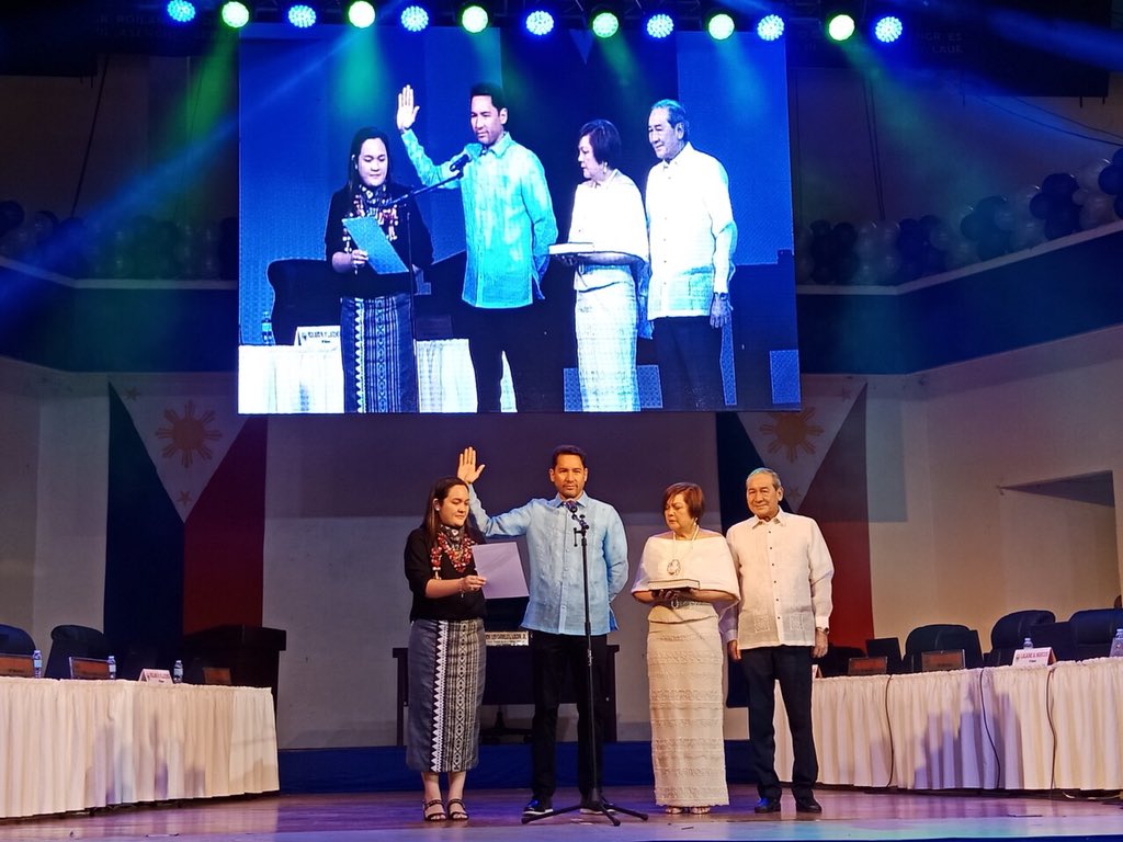 Ormoc City Mayor Richard Gomez and Leyte 4th Dist. Rep. Lucy Torres ...