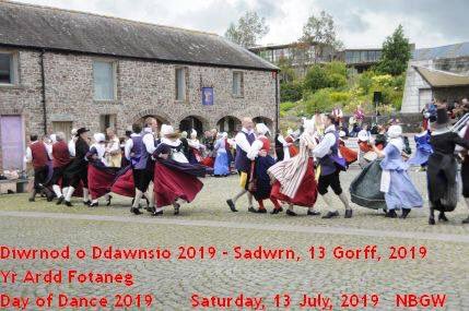 Dawnsio - Welsh Folk Dance Society