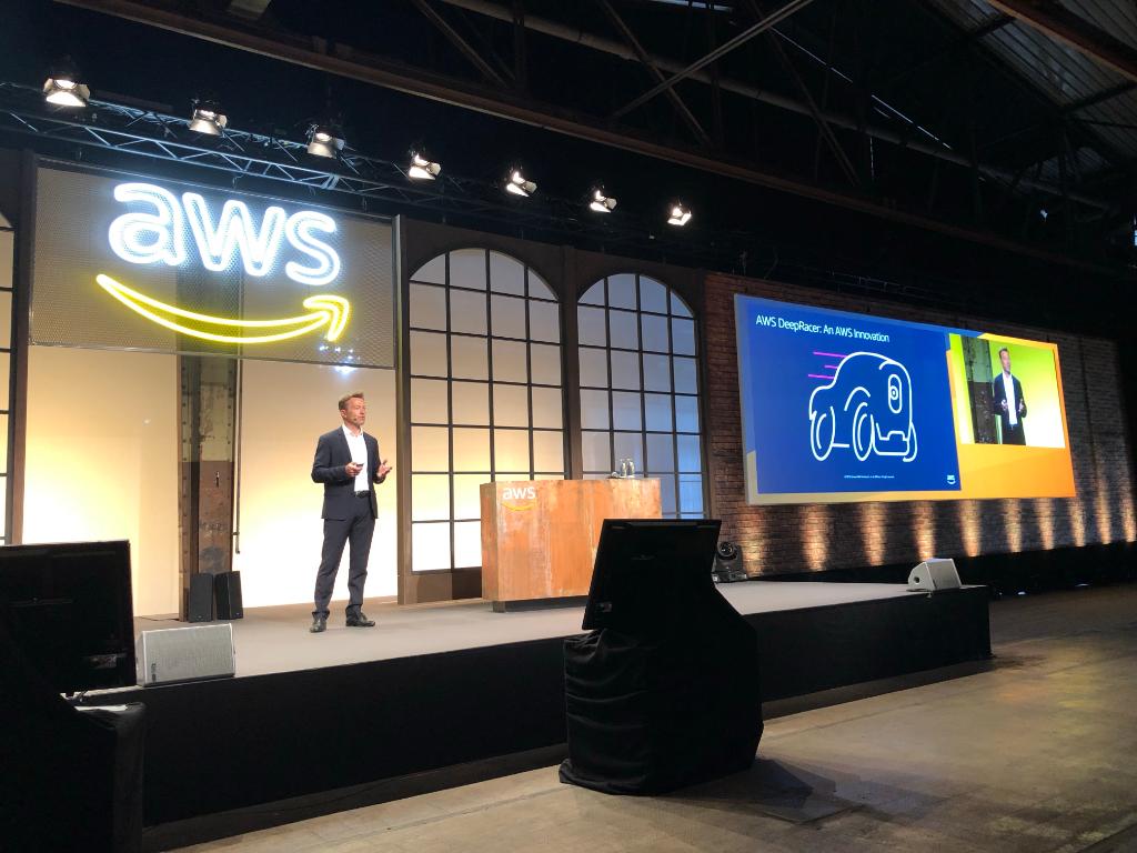 Amazon Web Services DACH on Twitter: Amazon Web Services DACH on Twitter: