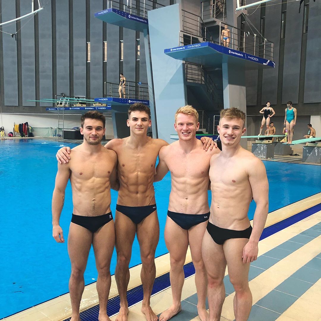 𝗰𝗲𝗹𝗲𝗯𝘀·𝗯𝘆·𝘀𝗲𝗯 on Twitter: "#danielgoodfellow #rosshaslam #jacklaugher https://t.co/xpdpn1TnFG ...