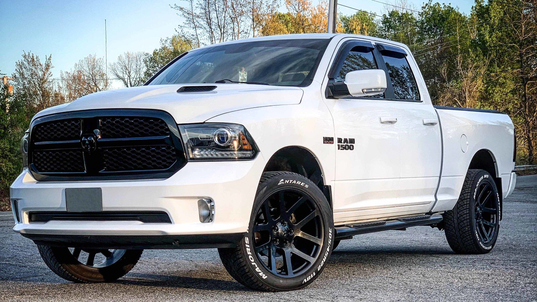 White With Black Wheels Dodge Ram Dodge Ram 1500 20x10 DFD WHEELS