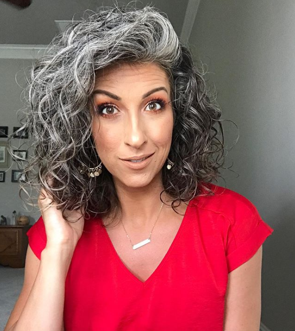 Mindy Gale's Instagram, Twitter & Facebook on IDCrawl