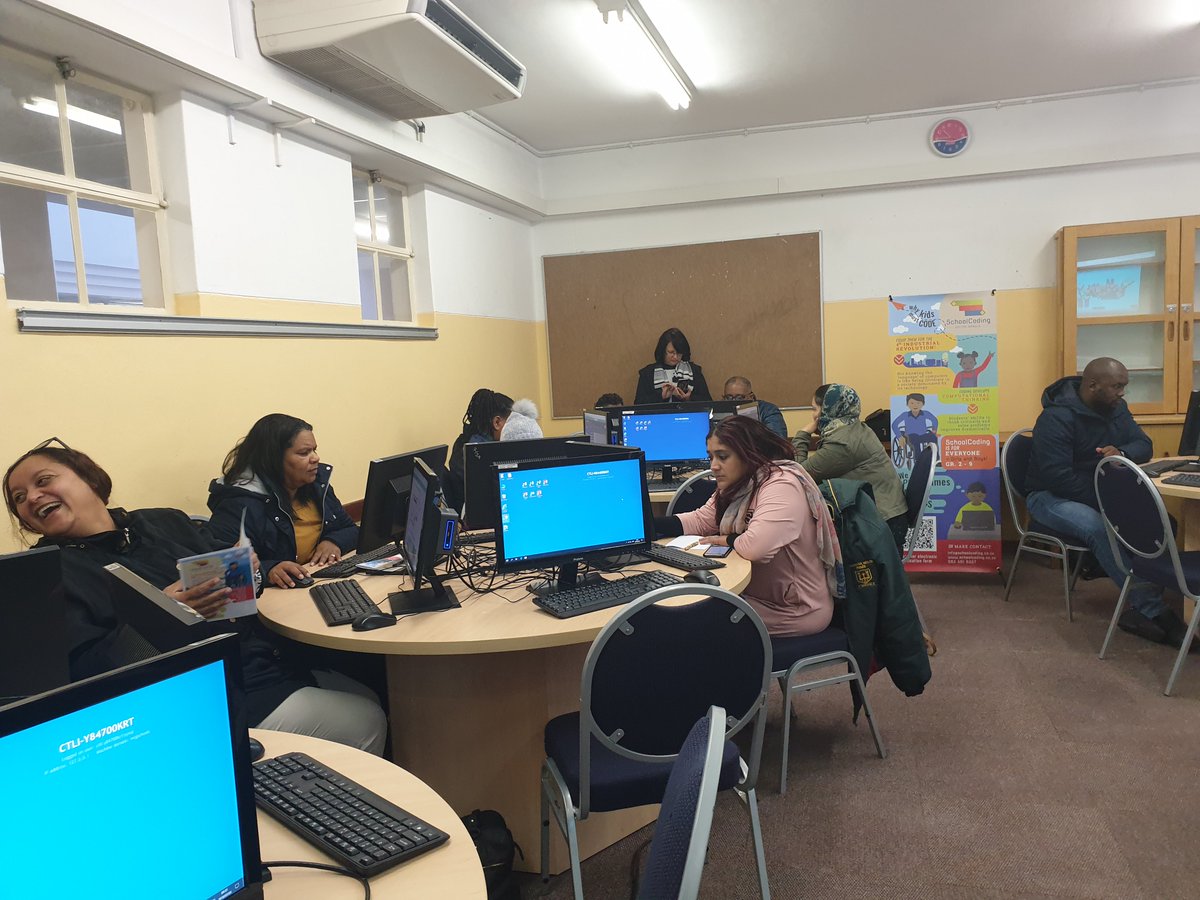 Rob-Bot Teaching Resources (@RobbotResources) | Twitter