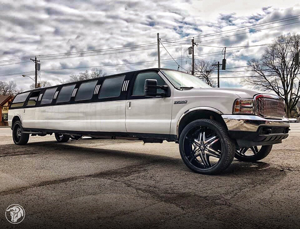 Ford Excursion On 28s