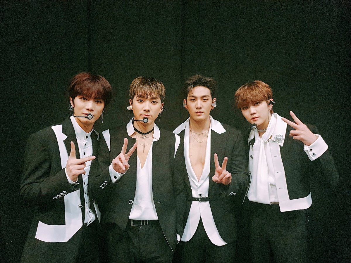 𝐇𝐨𝐥𝐢𝐜𝐬𝐡𝐨𝐩🌙 (@holicshop13) | Twitter