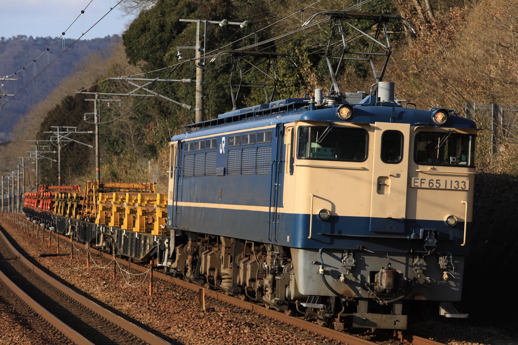 Camaro on Twitter: "2/23 スーパーはくと7号、10号 工9380レ EF65-1133+チキ 単9391レ EF65-1128 https://t.co ...