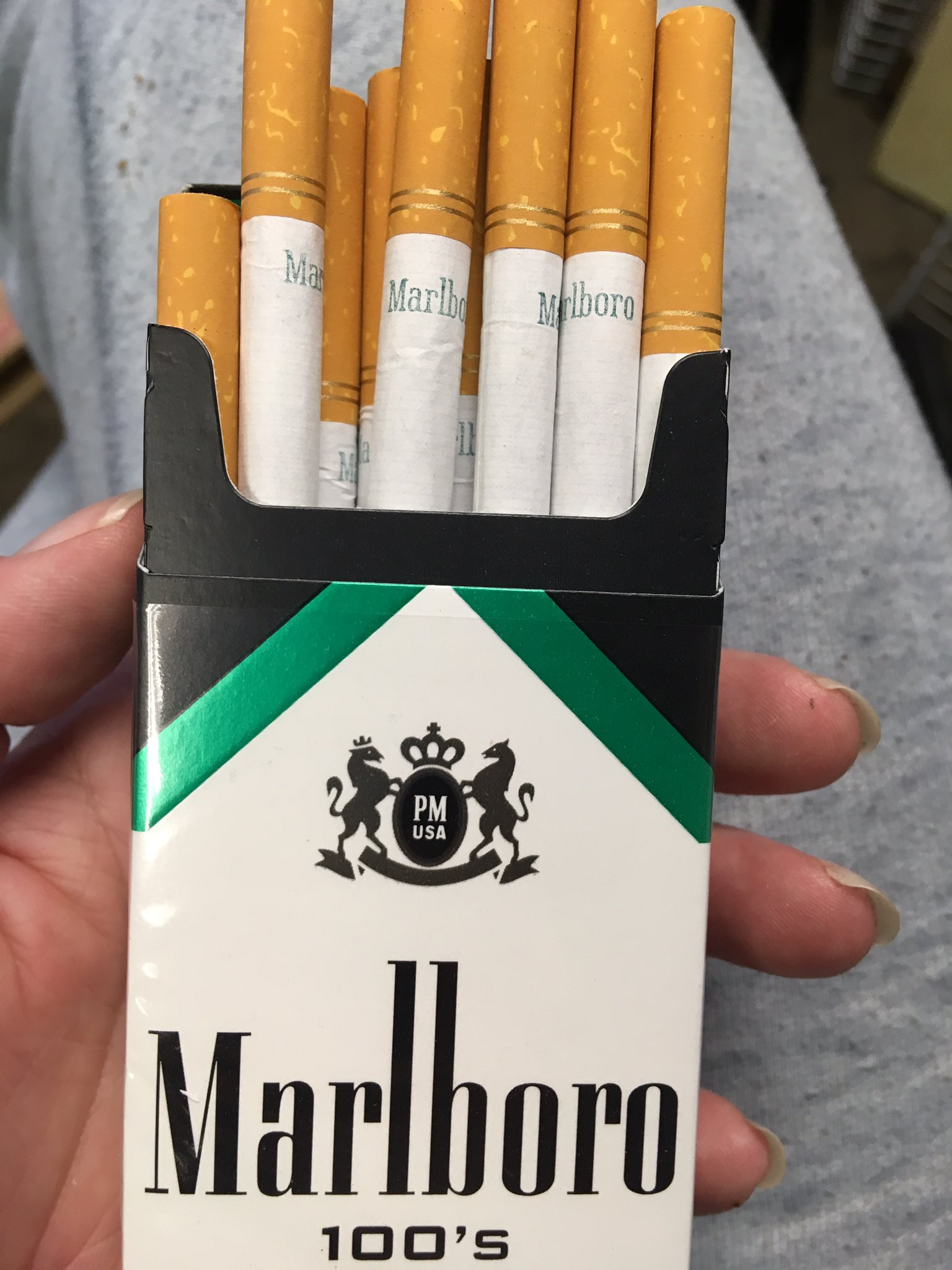 Marlboro Clove Cigarettes
