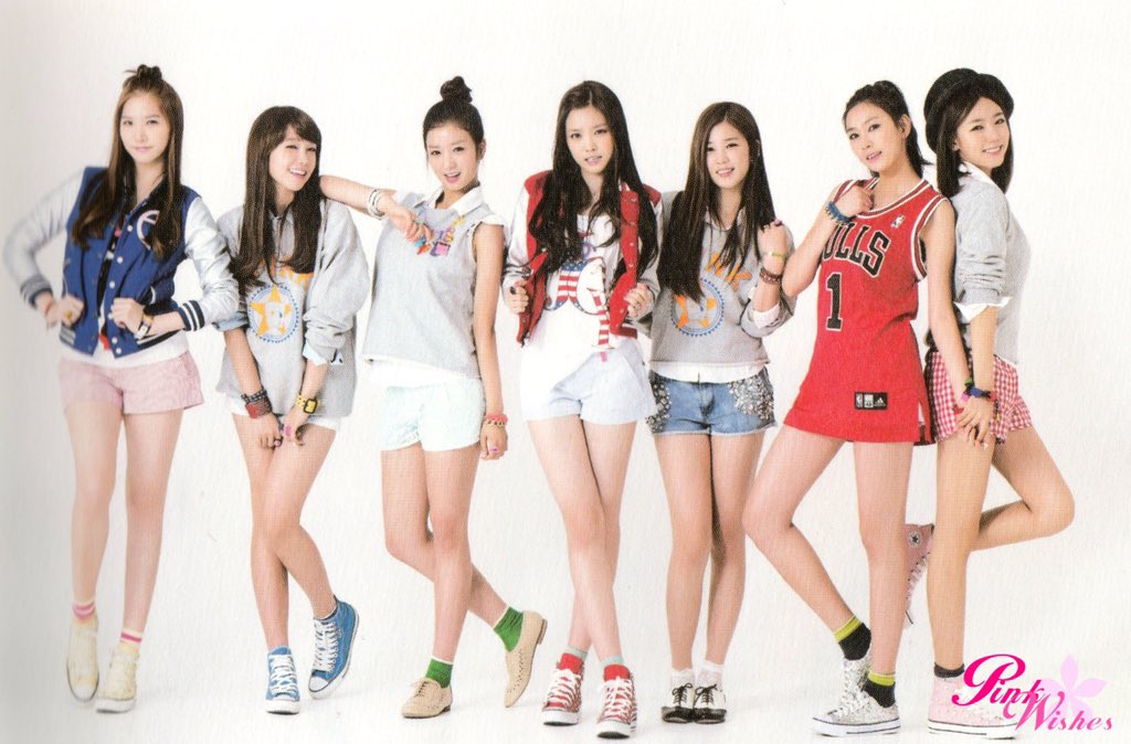 Apink Snow Pink Album Cover