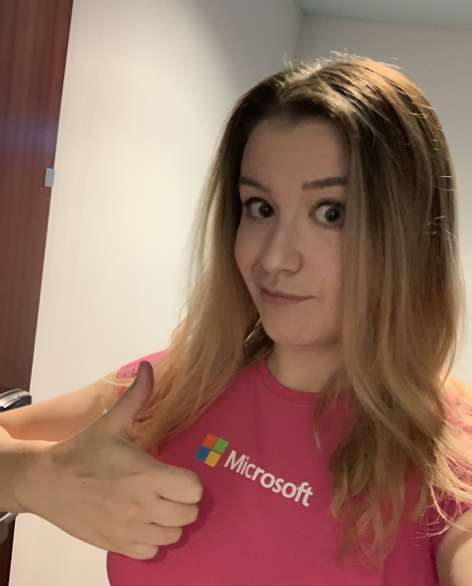 Sarah Young's Instagram, Twitter & Facebook on IDCrawl