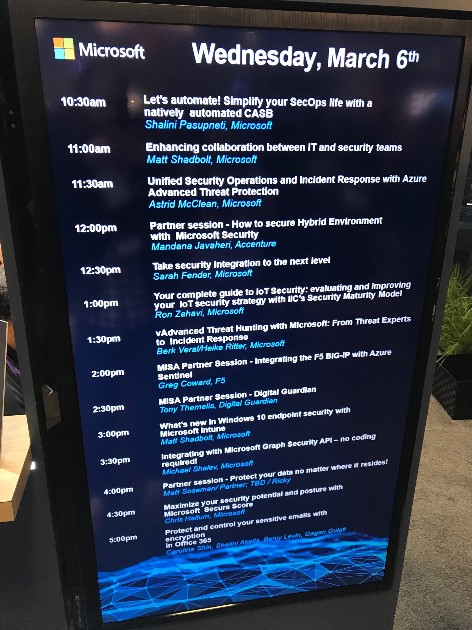 ConfigMgrDogs on Twitter: "Today's agenda at the #Microsoft #RSAC booth…