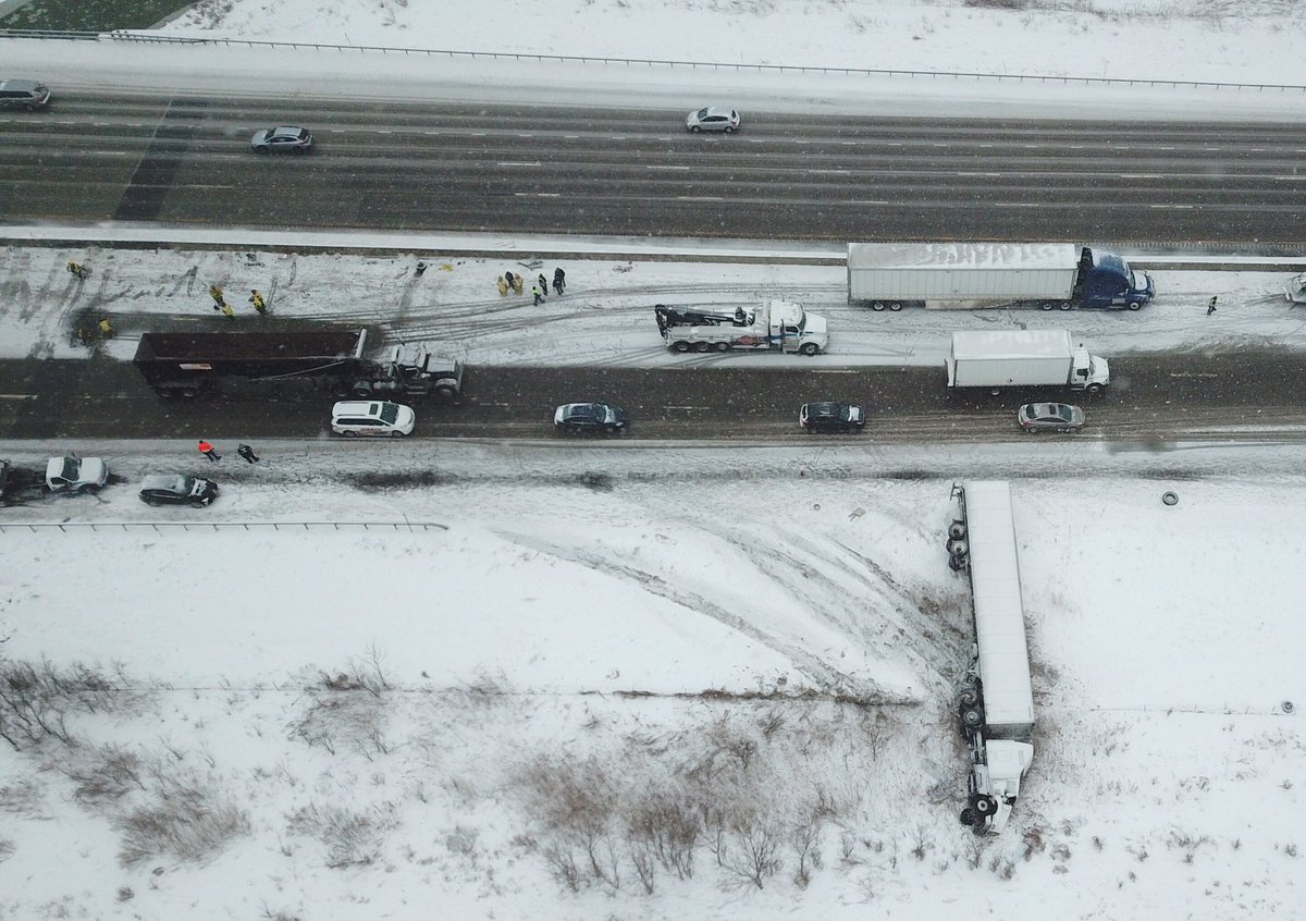 Crash temporarily shuts down Thruway near Exit 44 - FingerLakes1.com
