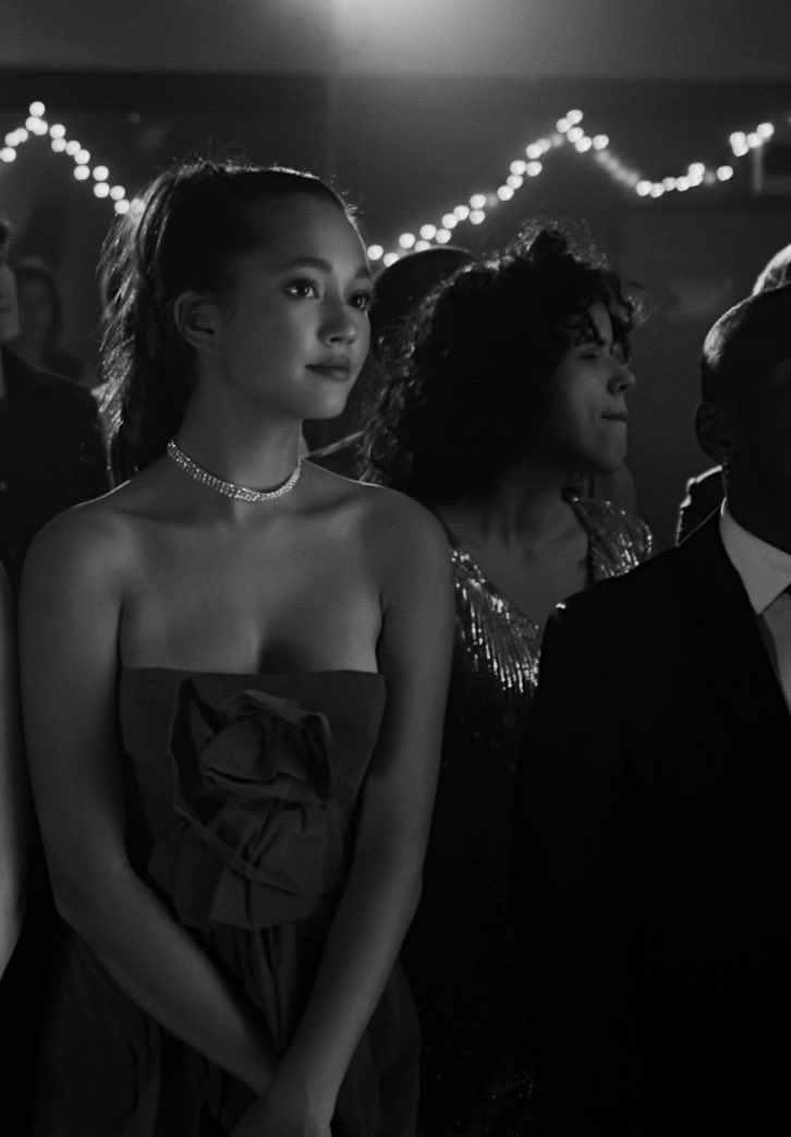 Lily Chee @LilyChee Timeline, The Visualized Twitter (Analytics)