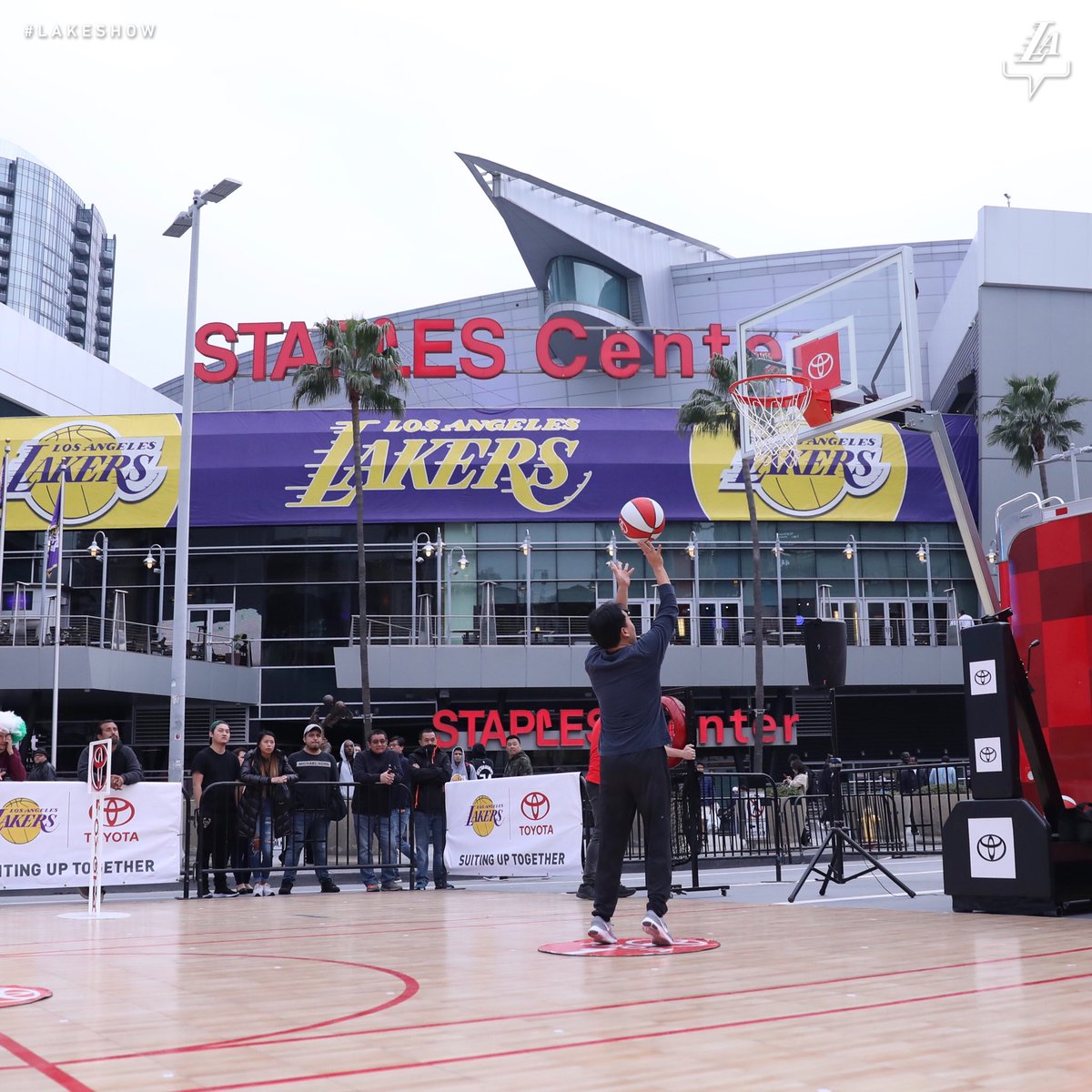 Staples Center Outside