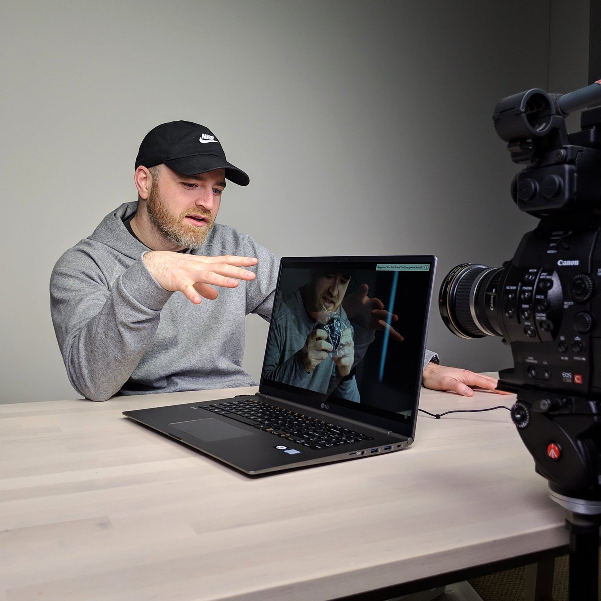 250 best Unbox Therapy images on Pholder | Unbox Therapy, Starterpacks ...