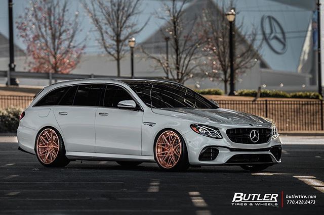 Slammed Mercedes Wagon