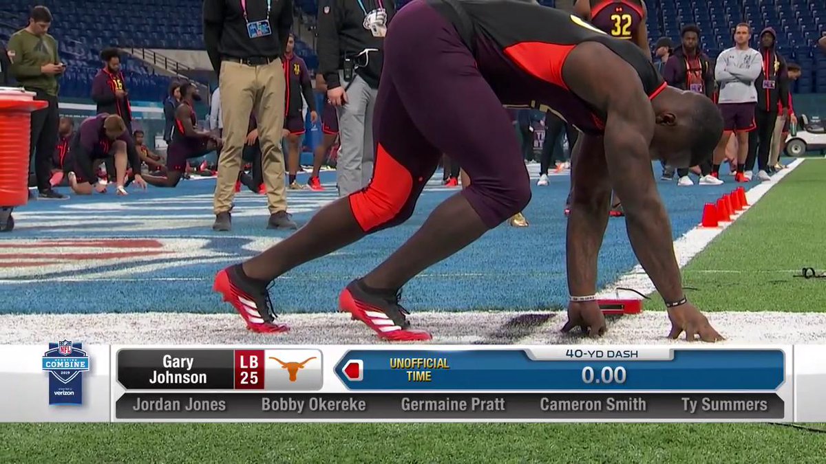 Longhorn's leading tackler Gary Johnson runs a 4.43 40-yd : r/CFB