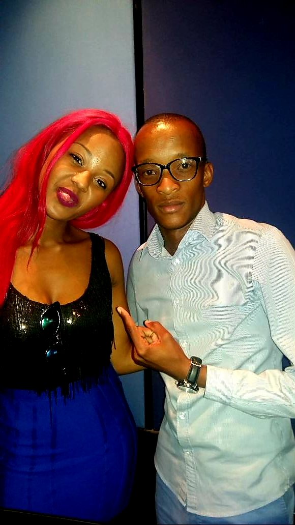 Goaba (DaddyJakes) - Tweets on iEmoji.com