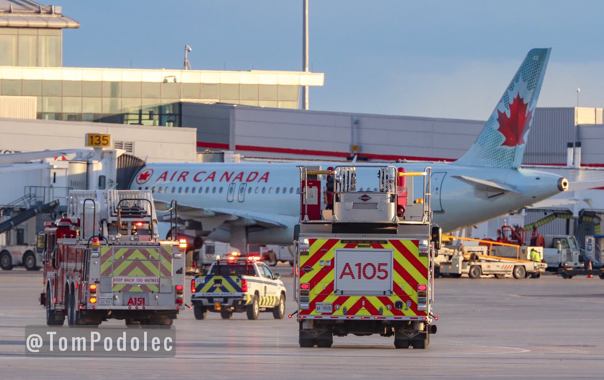 Fire at YYZ T1 - Airliners.net