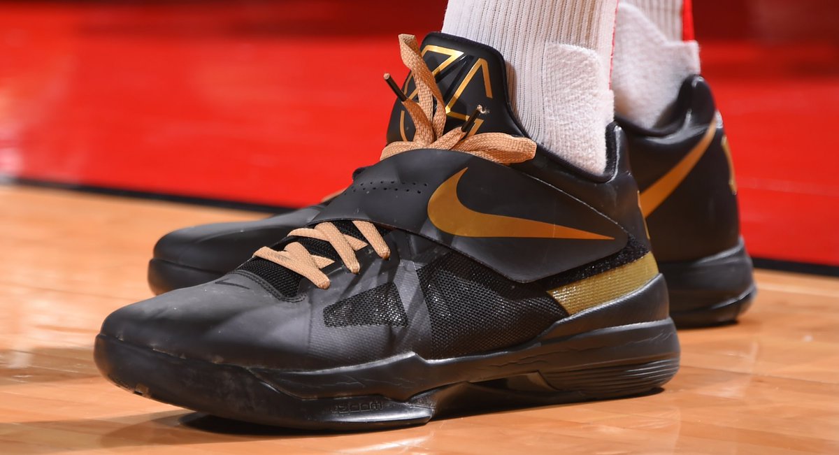 Kd 4 Gold And Black