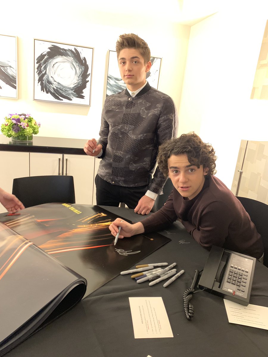 113 best Shazammovie images on Pholder | Shazam Movie, Asher Angel and ...