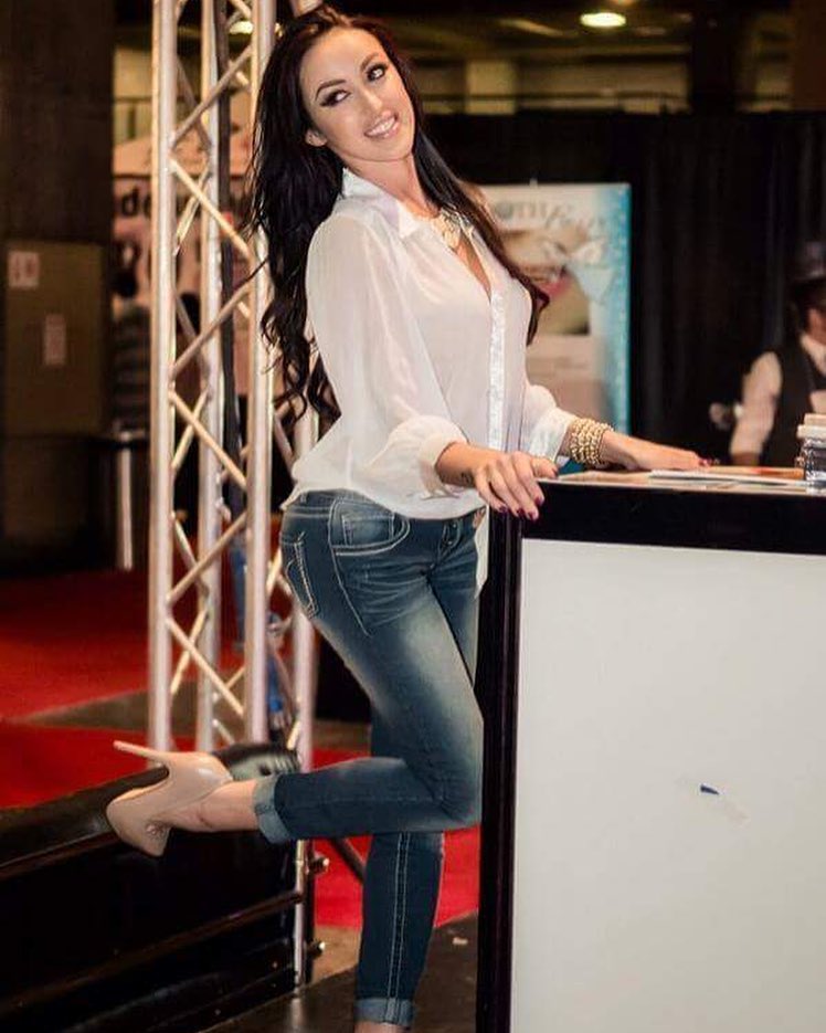 Tweets with replies by Breanne Benson (@breannebenson) / Twitter