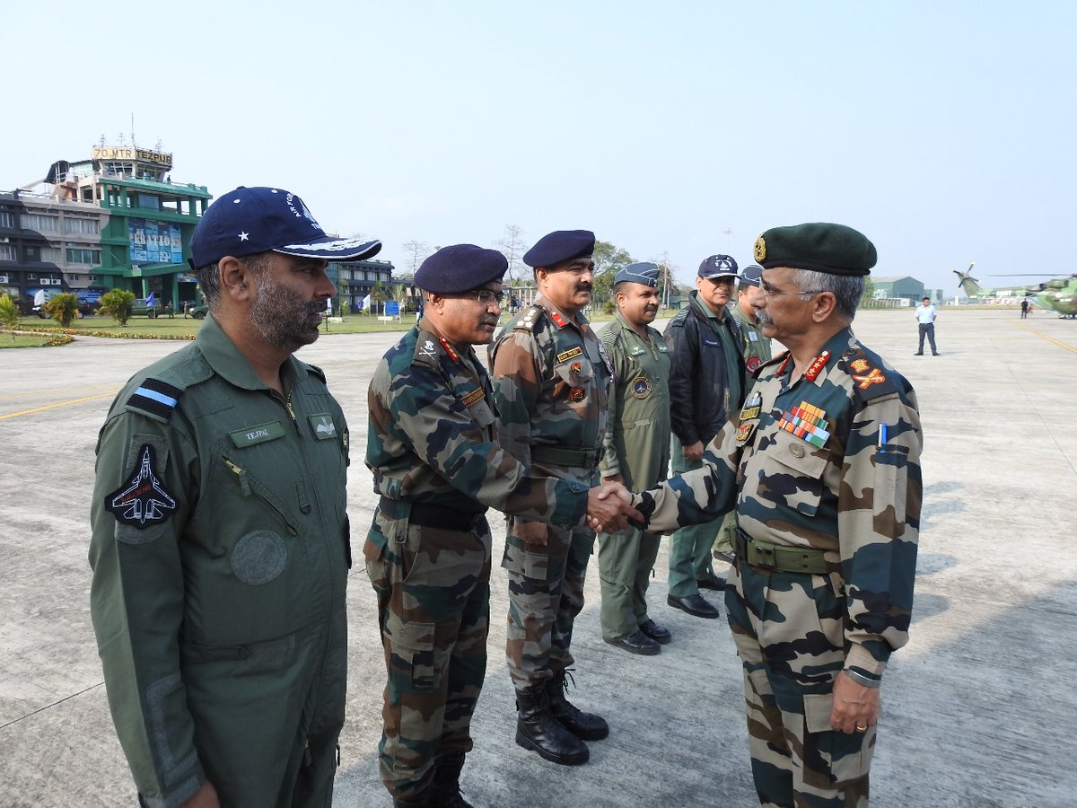 Army Commander Eastern Command visited Gajraj Corps to review ...