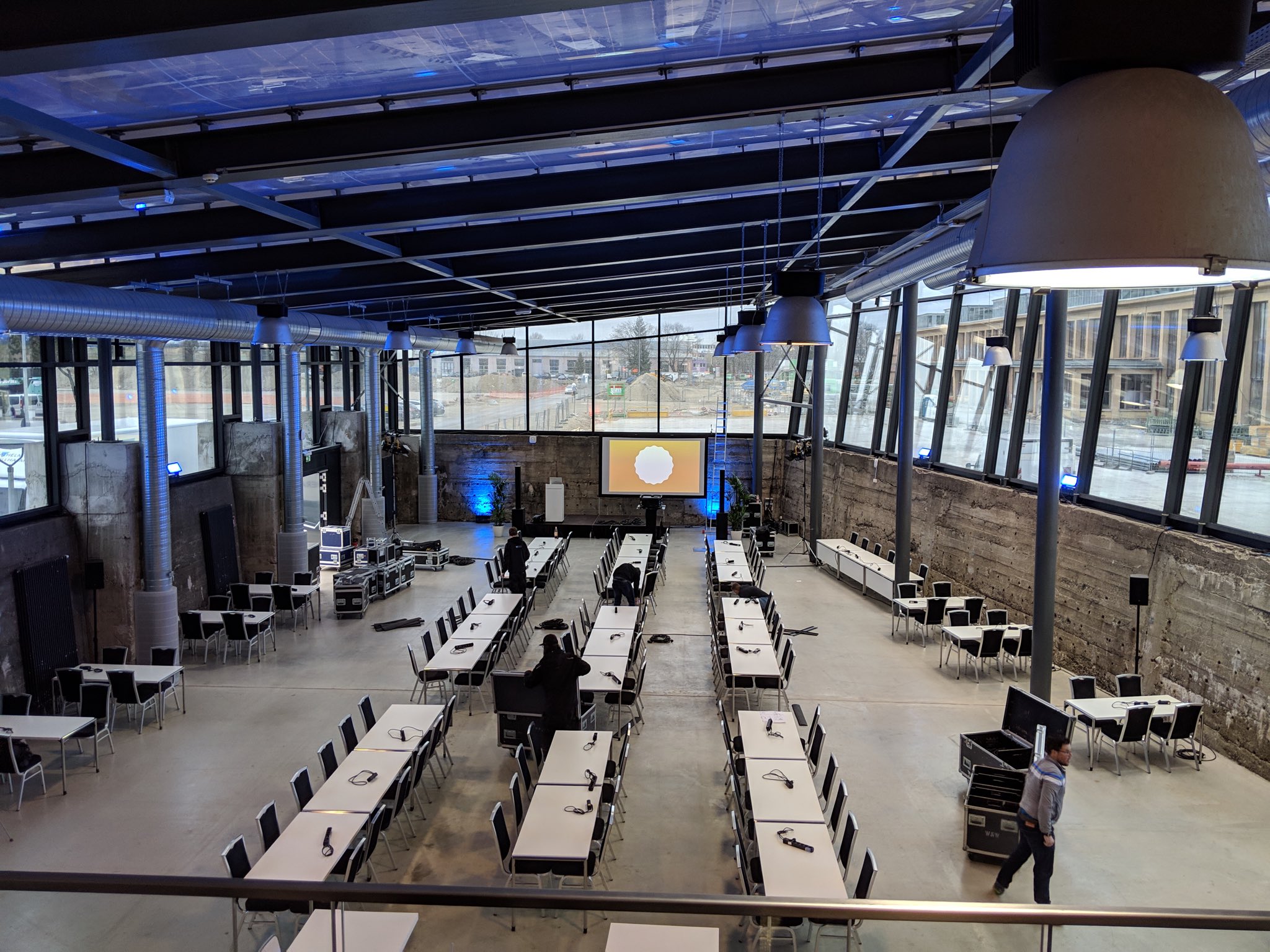 Franke und Bornberg on Twitter: "Countdown to ⁦⁦@_hackNEXT⁩ ⁦@DataArtUK⁩ ⁦@DataArt⁩ ⁦@KxlabTeam ...