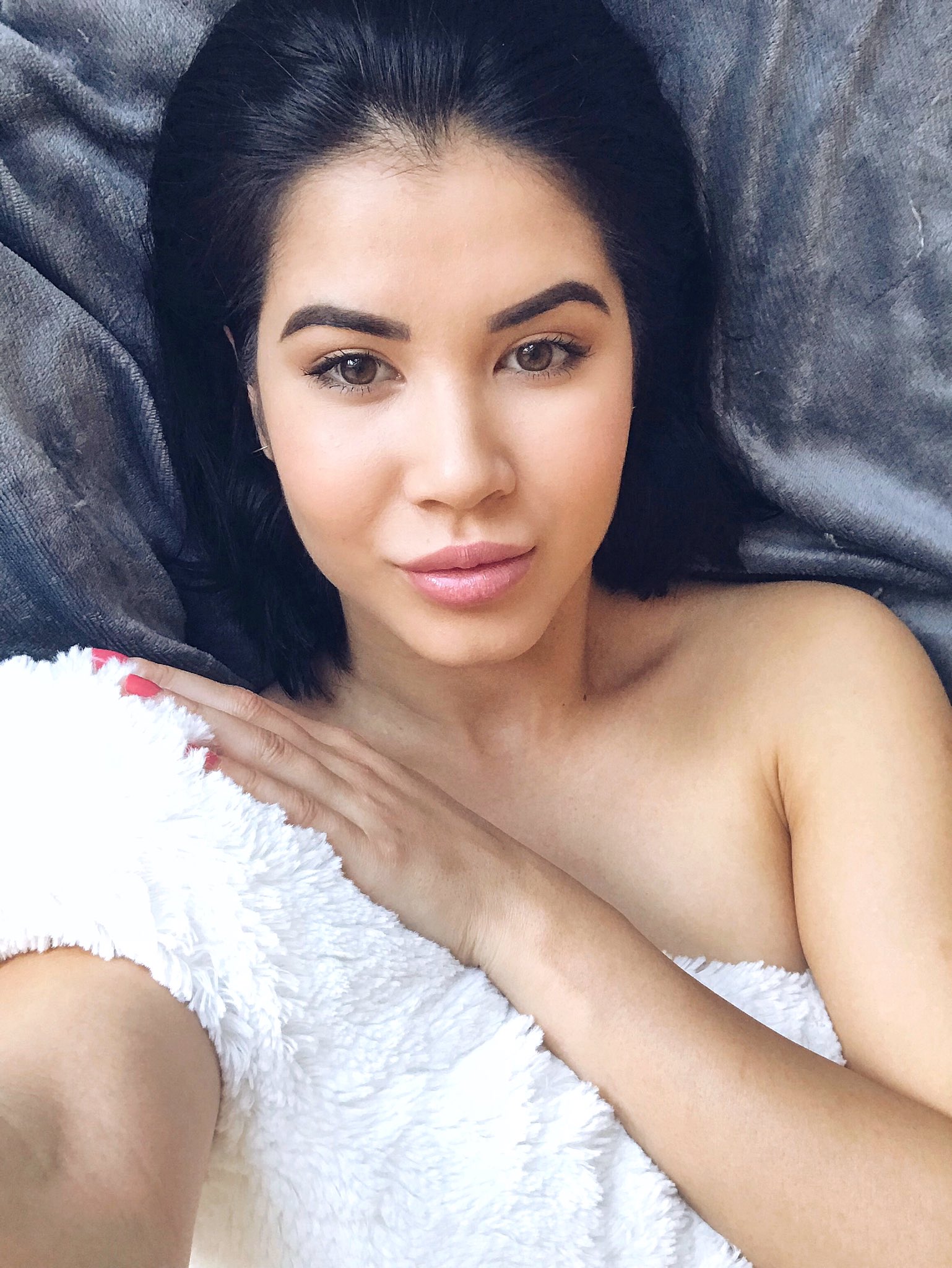 Lady Dee Official on Twitter: "Where is love,there is life https://t.co/XBhIJwkzQ4" / Twitter