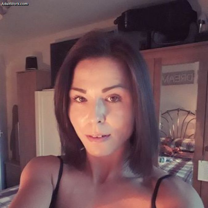 Jamie Ray Rae π On Twitter I Am Now Available For Directchat And Phone