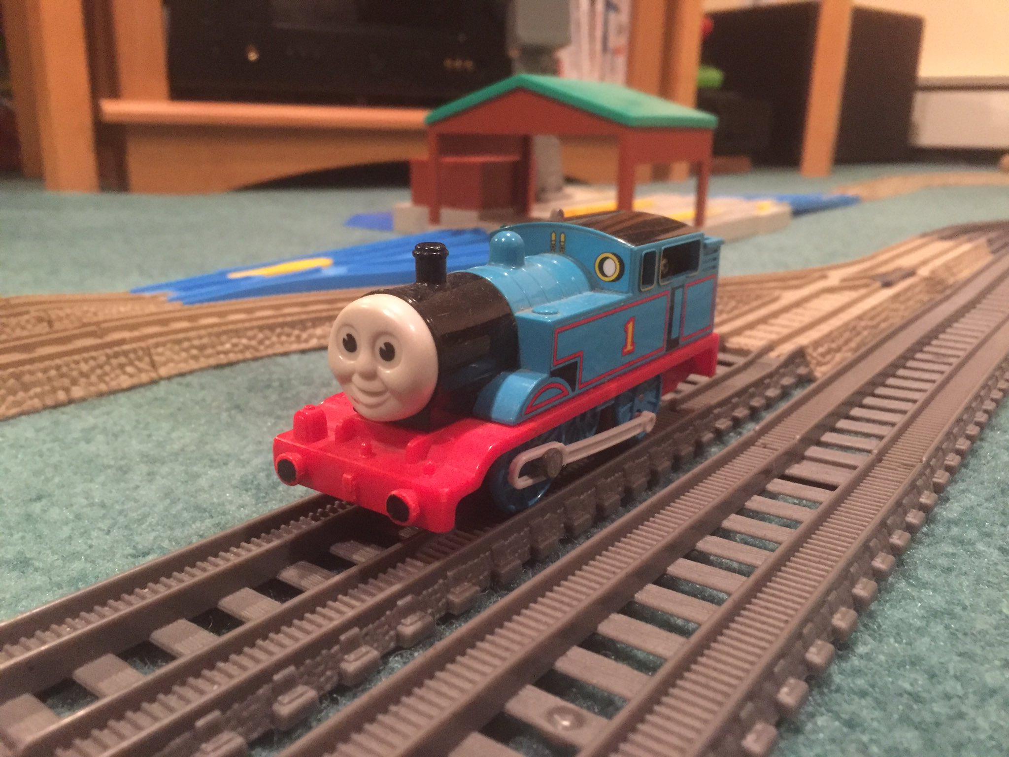 Broken Thomas Train Had A Power Cut And Broken Car On One Day, So Got