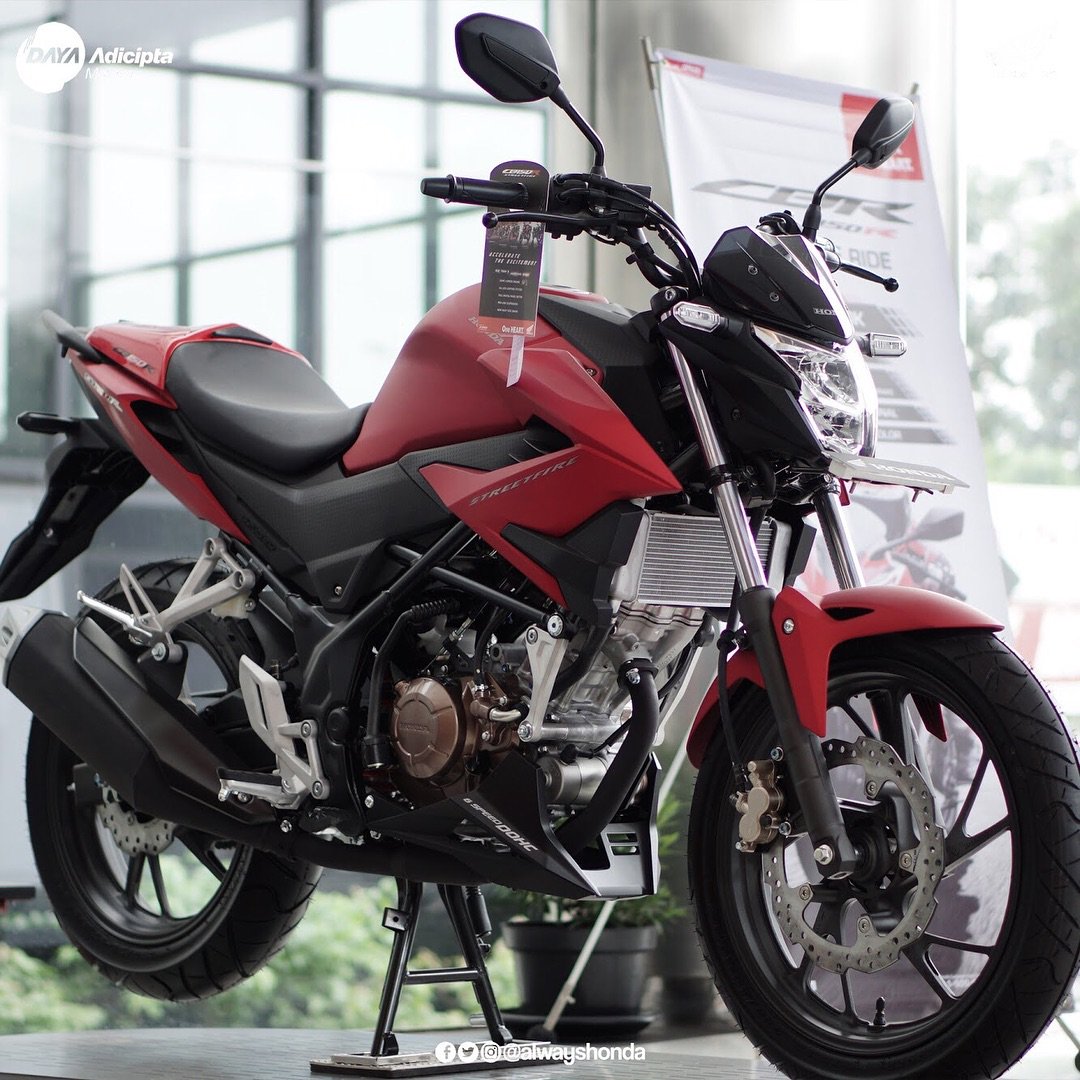 Honda Cb150r Streetfire Merah