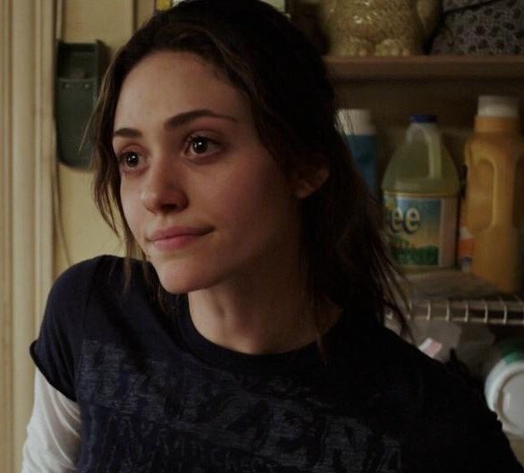 Fiona Gallagher Crying