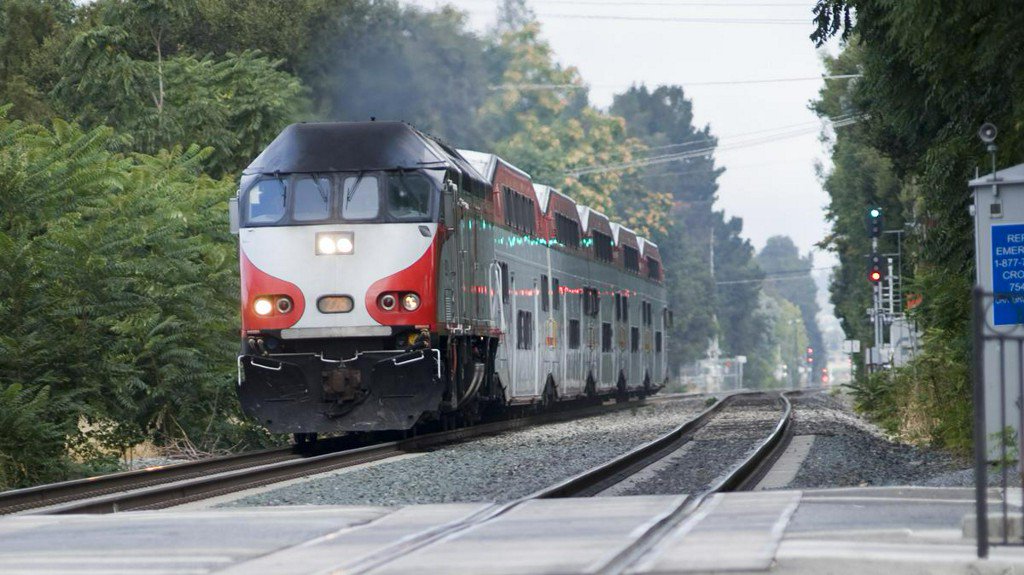 'Visualizing a Google train,' Caltrain turns to corporate naming rights ...