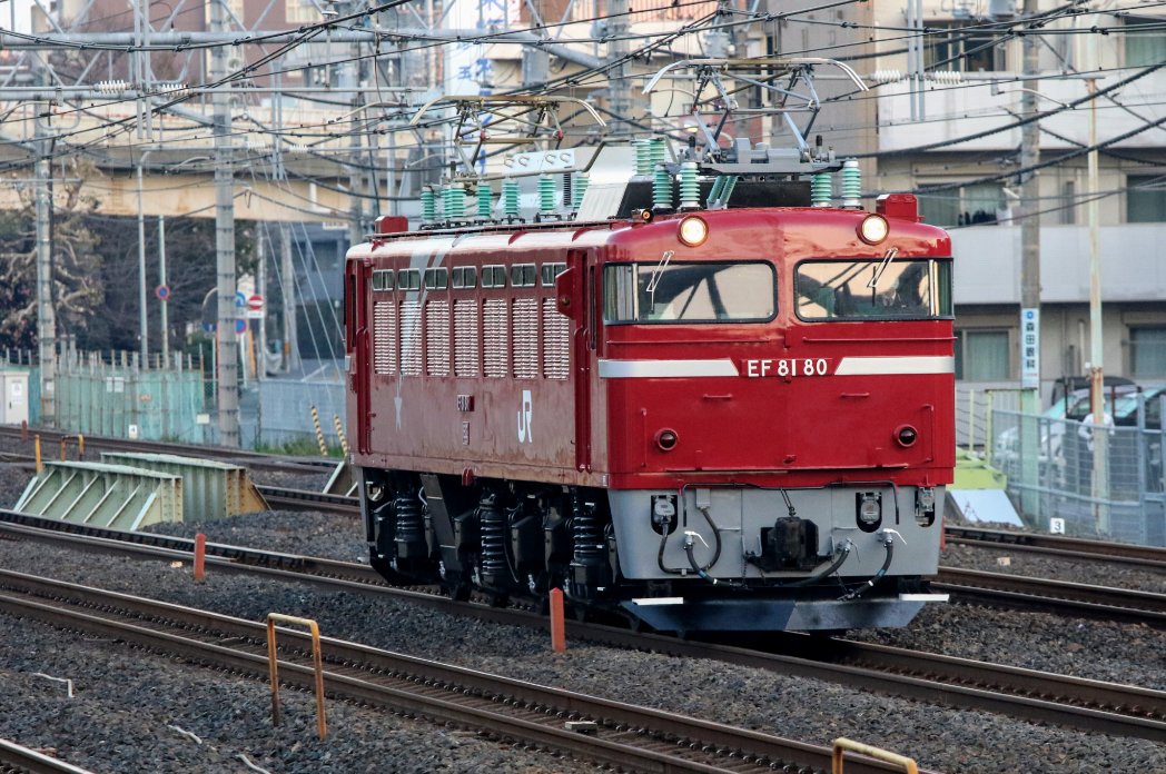 EF81-80 出場回送 / Twitter