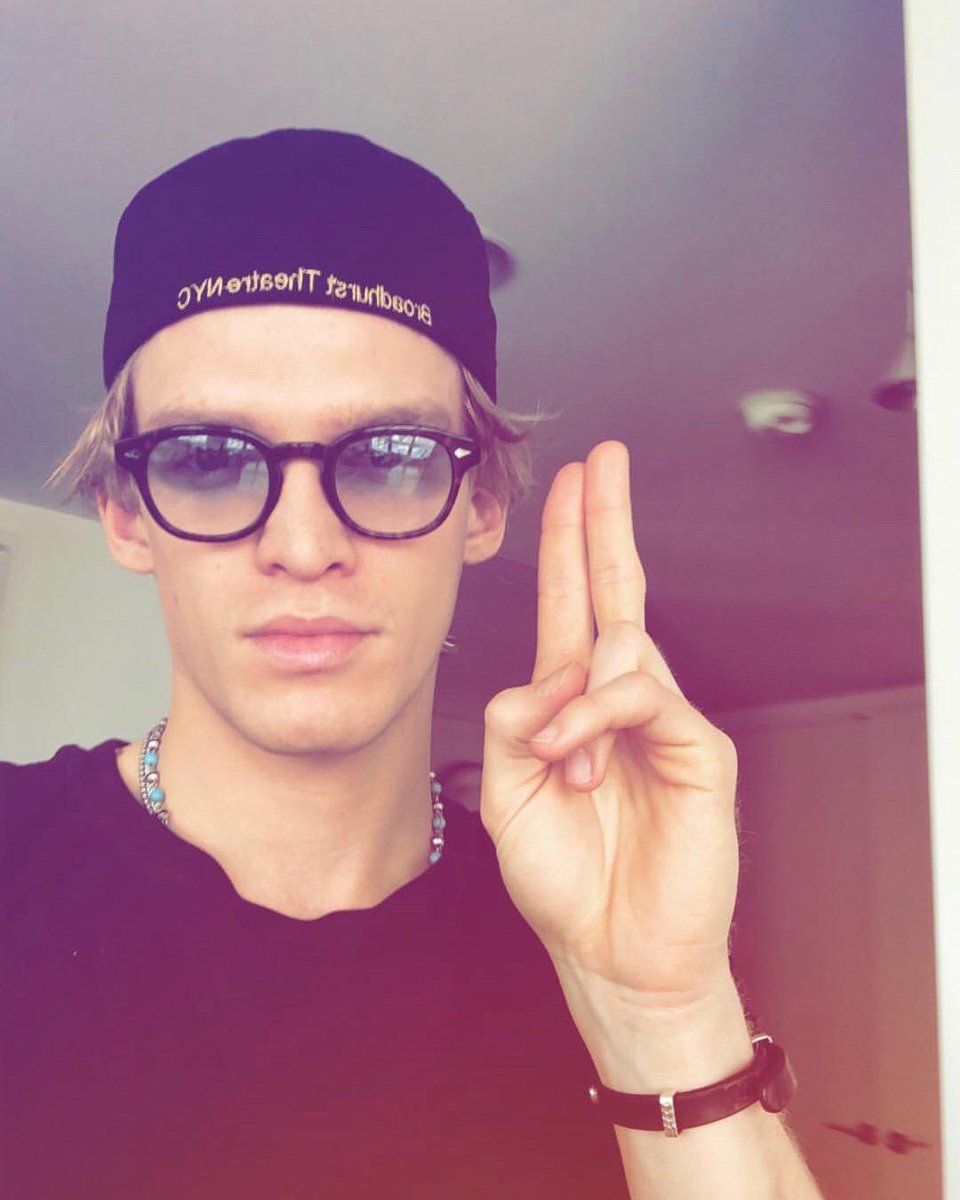 141 best Twitter u/codysimpson images on Pholder | throwback with this ...