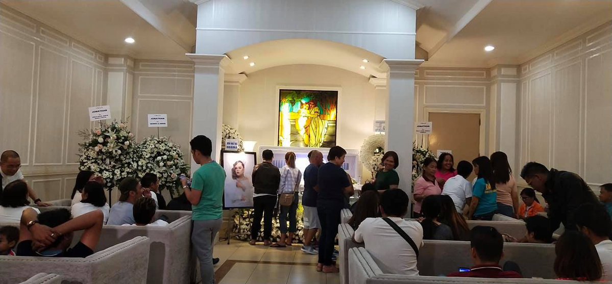 LOOK: Comedian Chokoleit’s wake at Cosmopolitan Memorial Chapel in ...