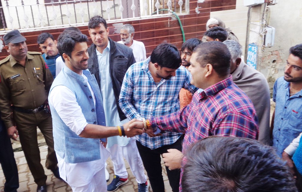 devender (@dev_d0010) | Twitter