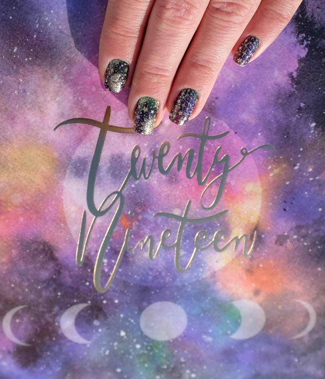 Love Infinity Nails