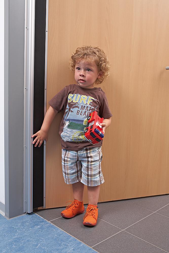 Strand Hardware on Twitter: "We are so sure our FP200 and FP400 finger protection devices are ...