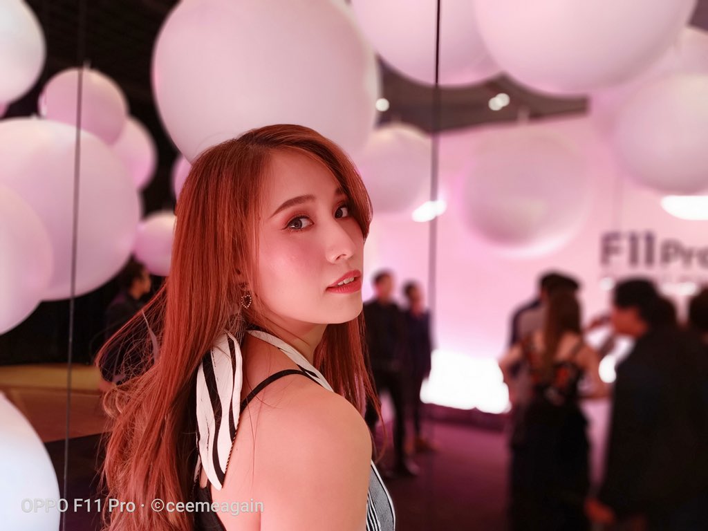 ceemeagain on Twitter: "เดี๋ยวนะ ตอนนี้ตลาดมือถือราคาหมื่นต้นๆ แข่งกันดุเดือดมาก เมื่อคืนไปงาน ...