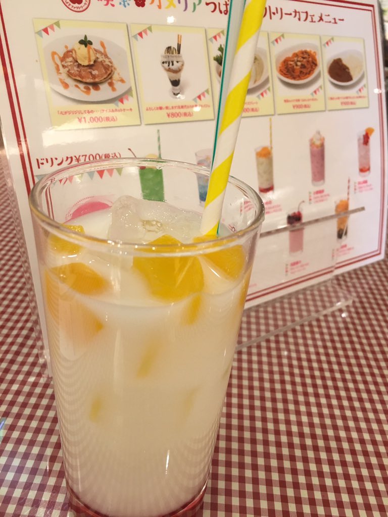 土谷隼人(ななめ45°) on Twitter: "60TRY部の前に60スタッフと「つばきファクトリーカフェ 喫茶カメリア」にいってきた！ メンバーそれぞれ考案したメニューや衣装の展示等 ...