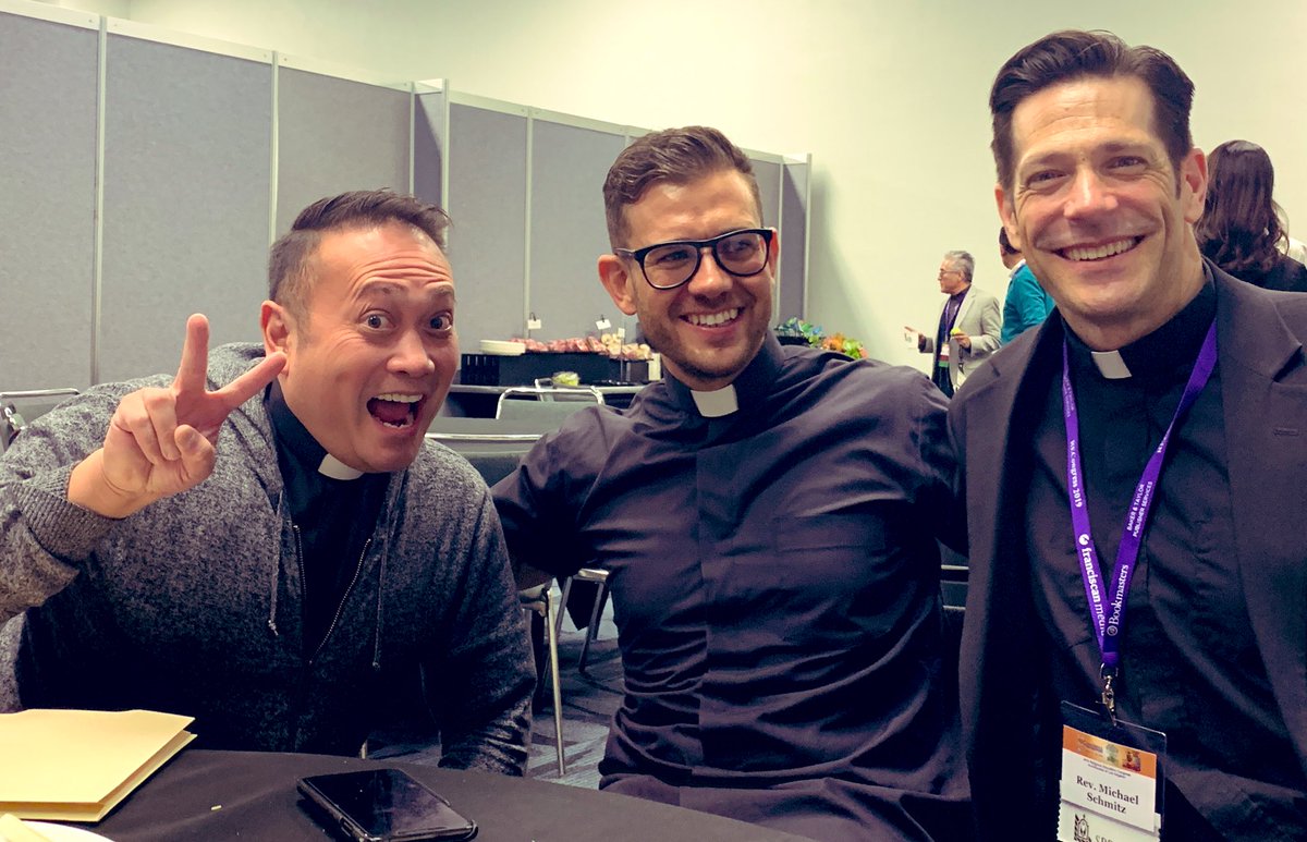 Christy Isinger on Twitter: "This is dying for a Hot Pockets photoshop!…