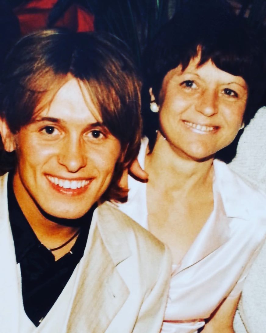 Young Mark Owen