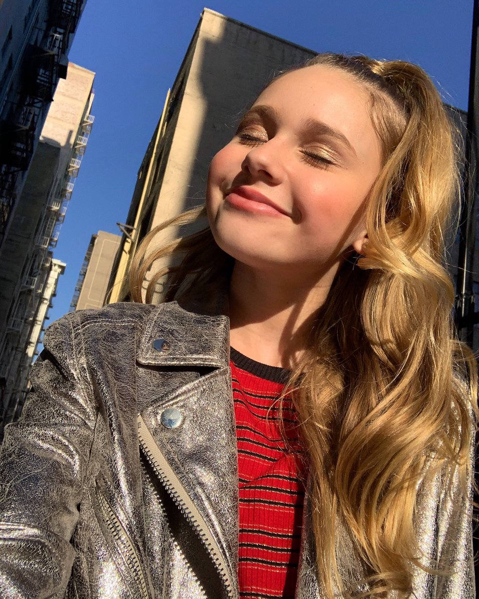 Ruby Rose Turner @rubyroseturner Timeline, The Visualized Twitter ...