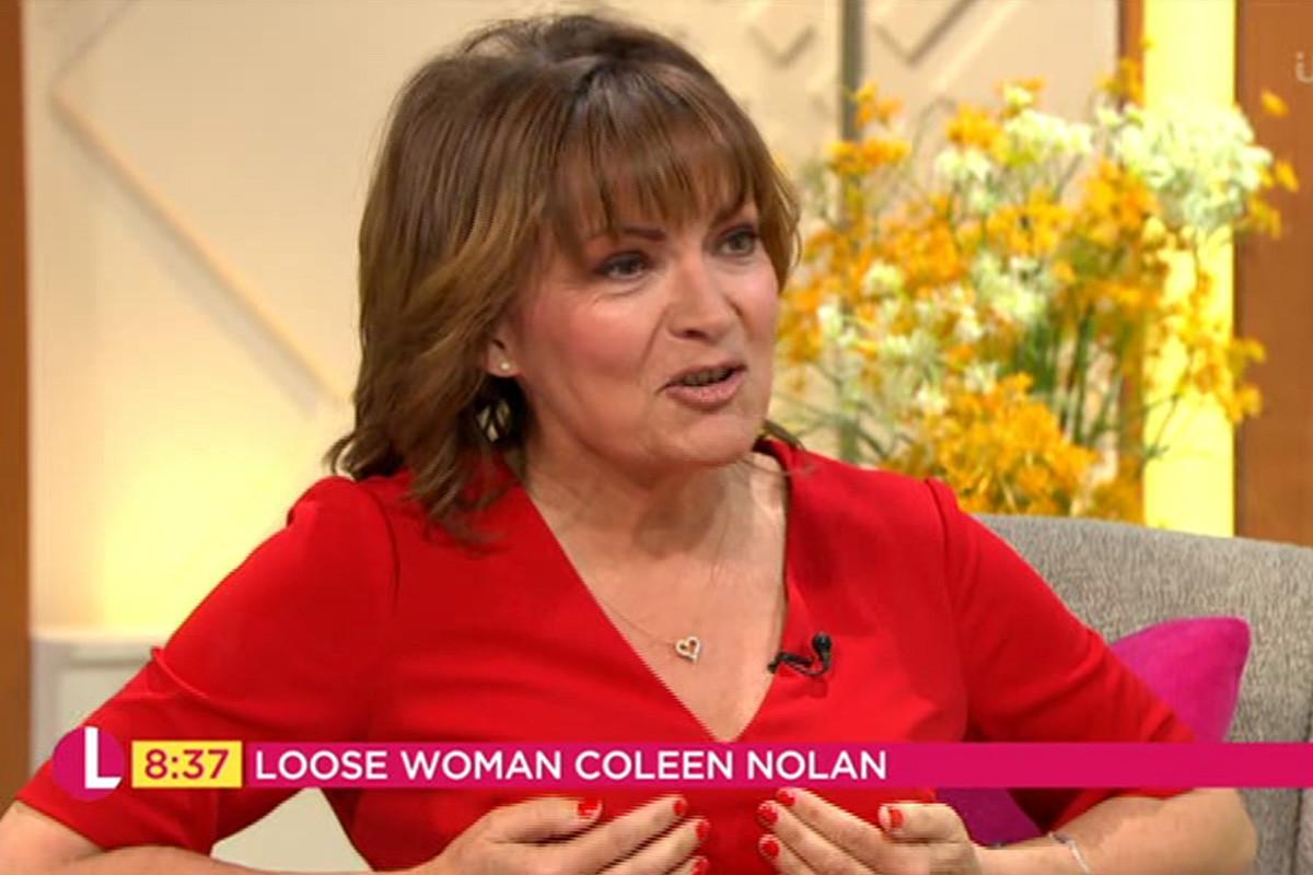 Lorraine Kelly viewers horrified as she admit she never takes off her ... Lorraine Kelly viewers horrified as she admit she never takes off her ...