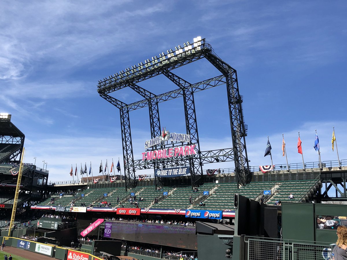 [LIVE] (MLB) BOS @ SEA 全美本土開幕日晚場壓軸 - 看板 Baseball - 批踢踢實業坊