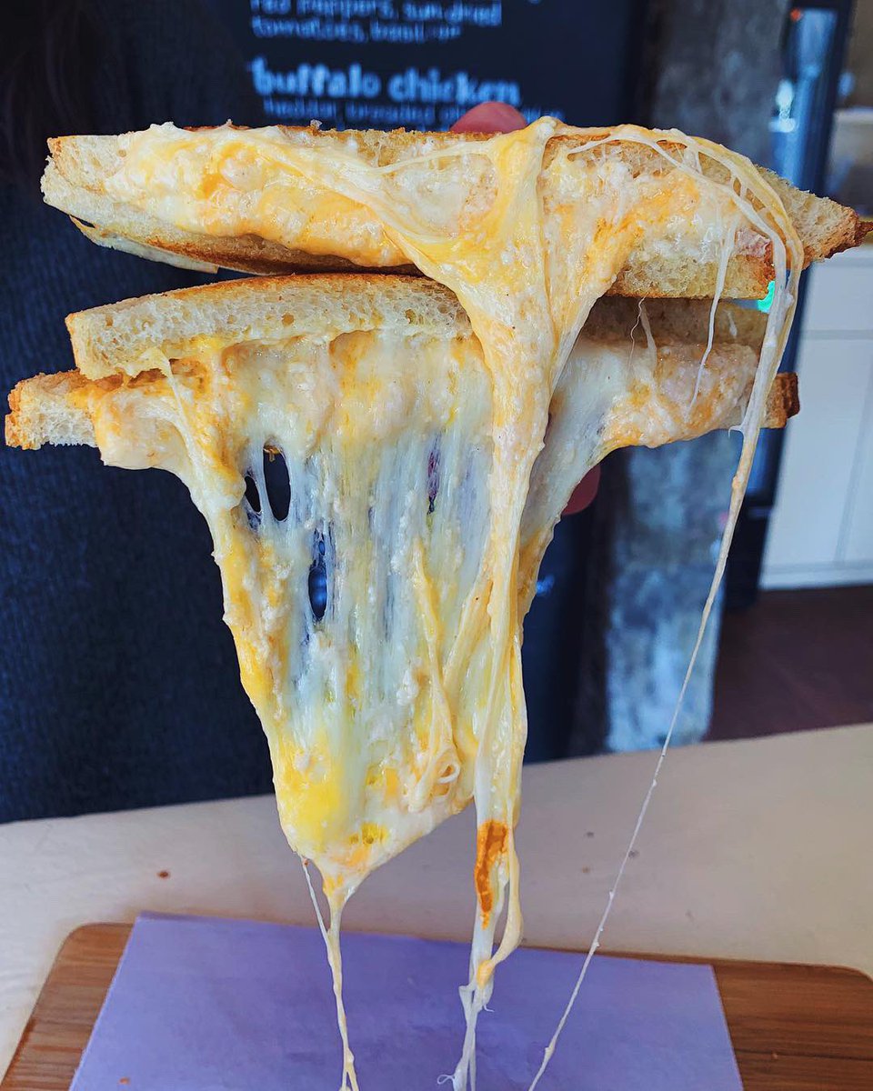 Four more cameos in casper: clint eastwood, rodney dangerfield, mel ...