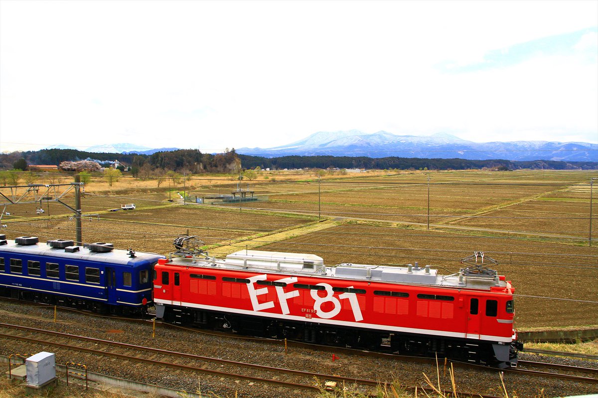 スカイ on Twitter: "今日の東北本線の風景は，EF81-18＋E26系カシオペア編成の黒磯訓練と，週末運行される「花めぐり号」の12系客車5両＋EF81-95（レインボー塗色）車両 ...
