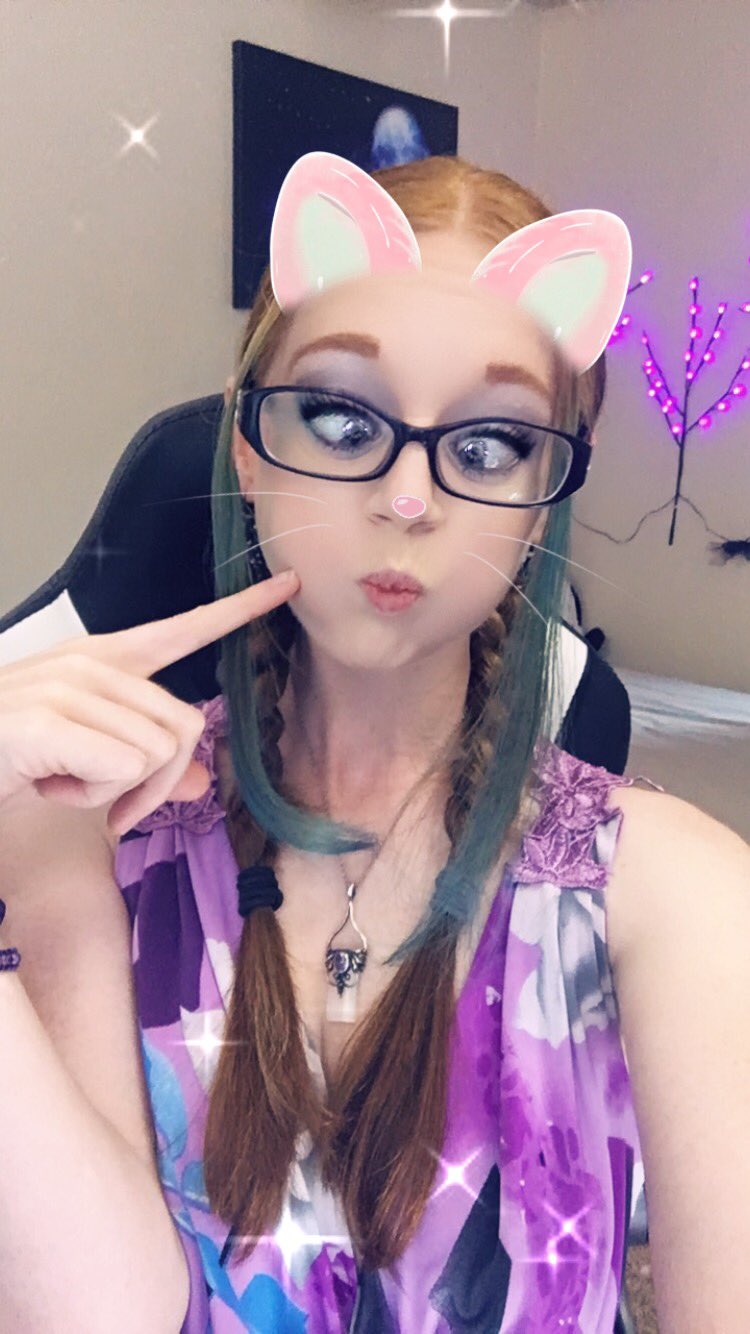 TW Pornstars - Rayne. Twitter. Loggin on! Let’s get this month started ...